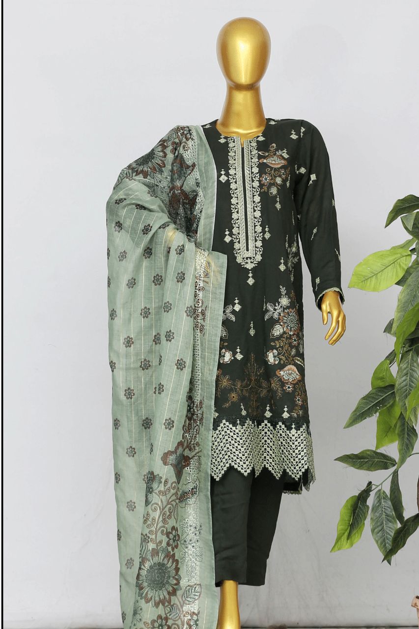 Mohagni Heavy Embroidered Karandi-3PC – dawooddesigners